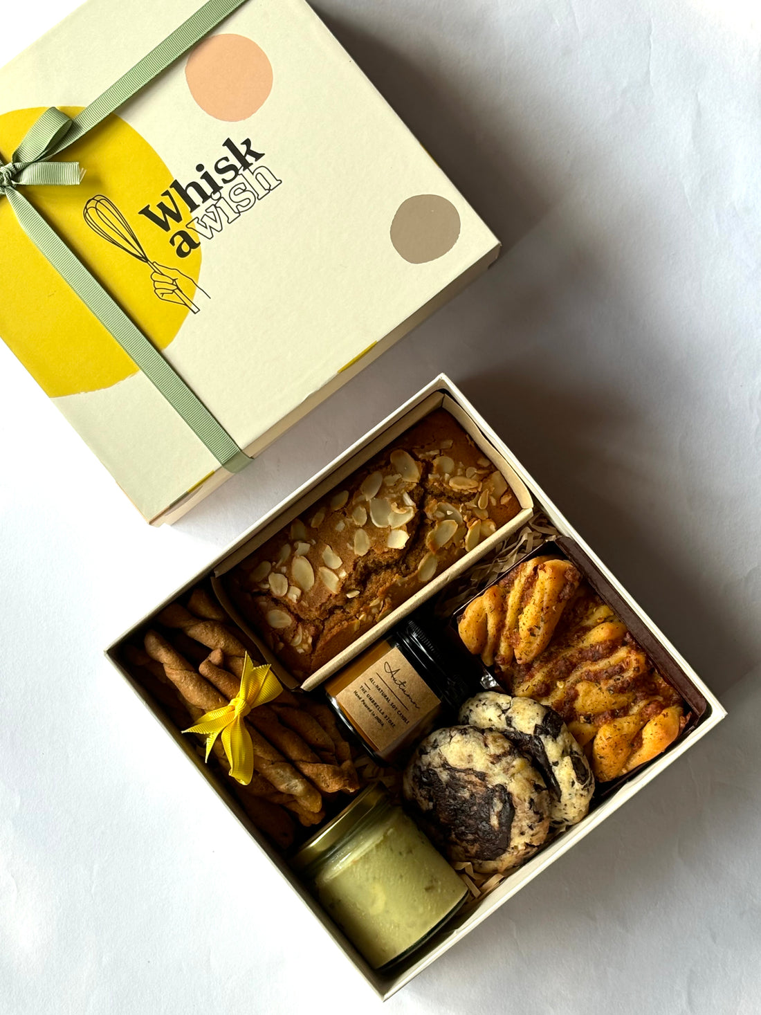Premium sweet and savoury gift box delhi – Whisk A Wish